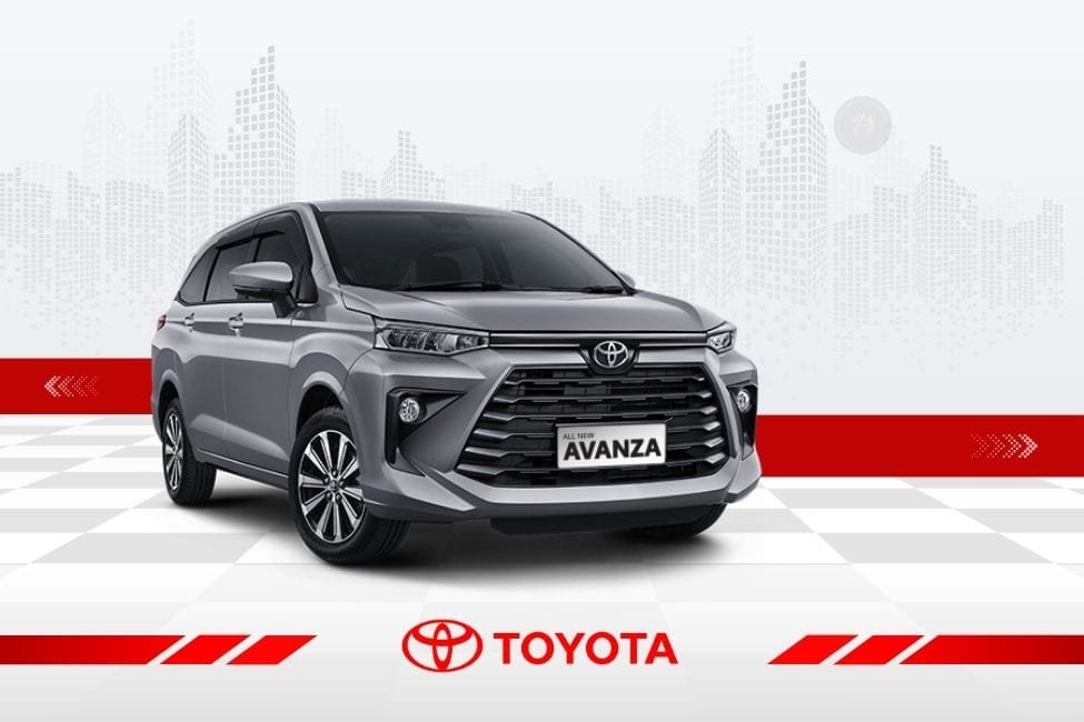 New Hilux D Cab - Toyota IKN